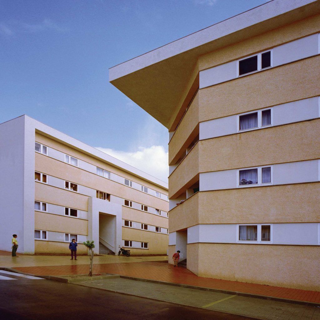 Paramos House - CNLL